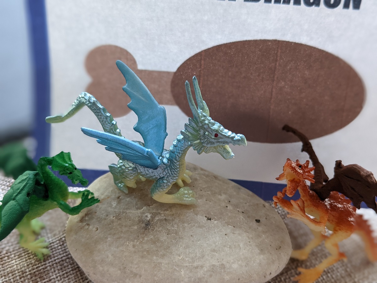 An Easy, Budget-Friendly, Decorative, Dragon-Themed Party Food Table ...