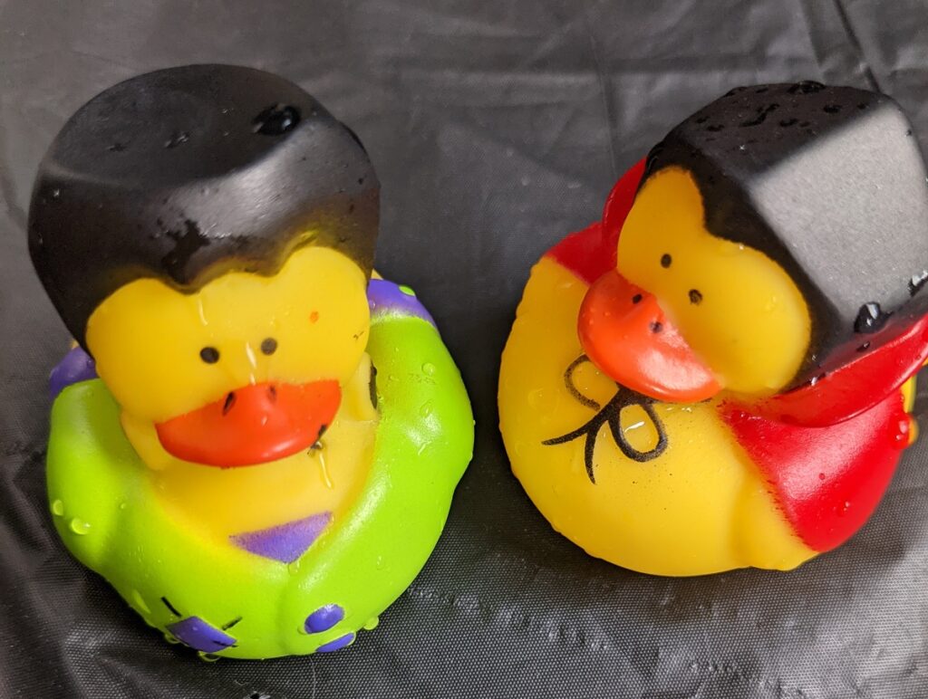 An Amazing Kid-Friendly Halloween Carnival Party – Easy & Inexpensive ...