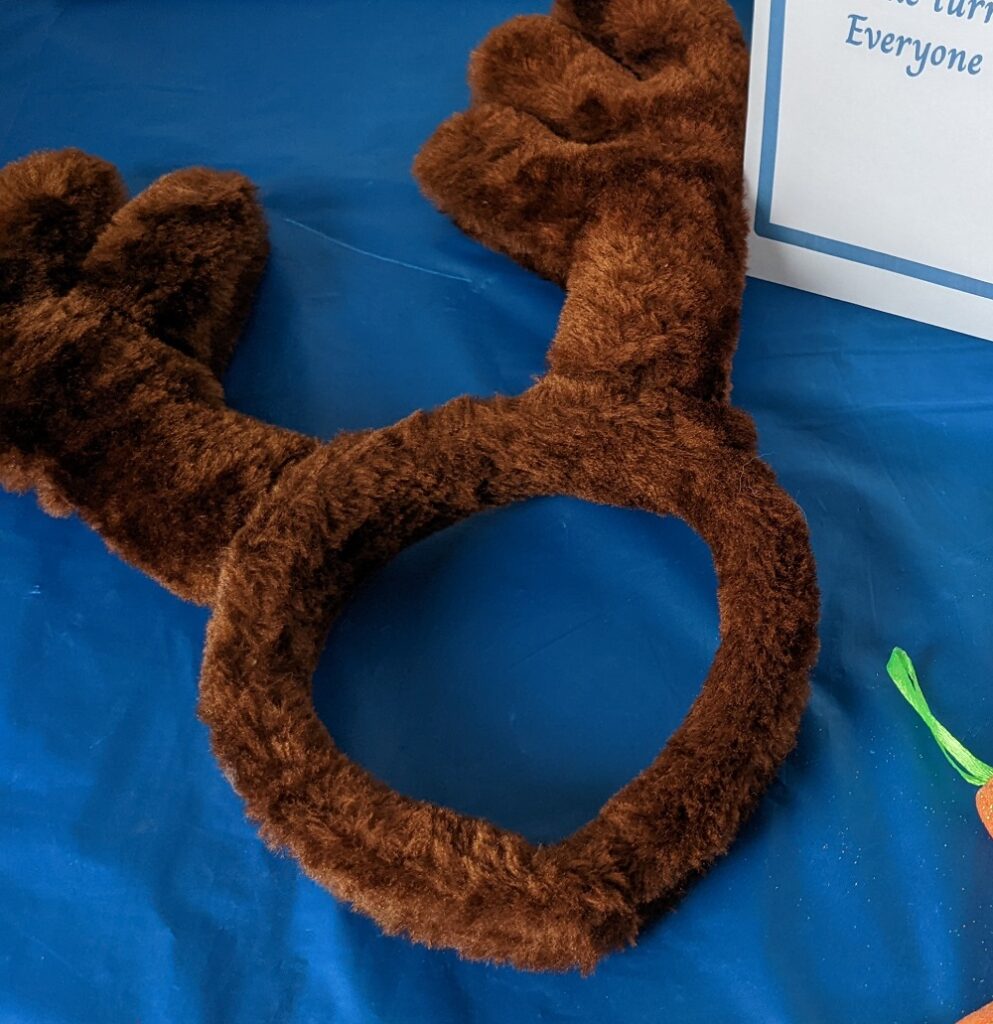 An Amazing Frozen Party with Inexpensive Games, Activities, & More ...