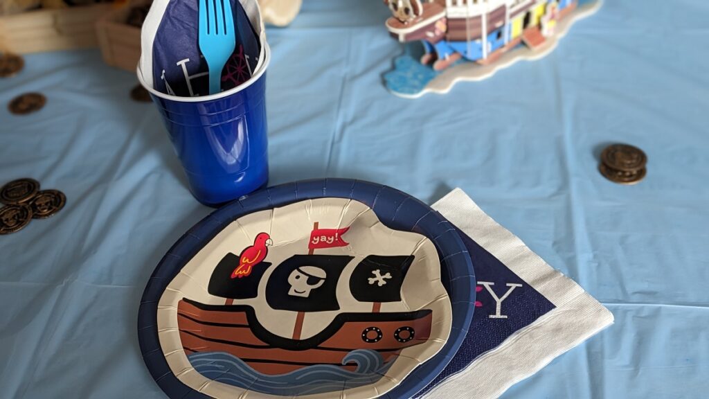 A Treasure Trove of Pirate Party Ideas! Easy & Inexpensive – Frolicking ...