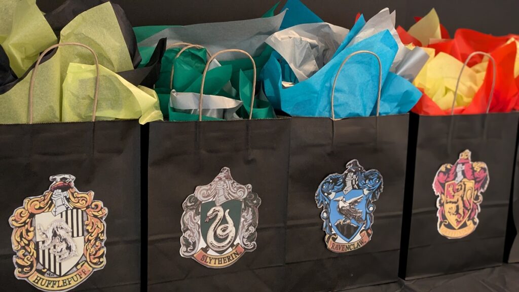 Printables for an Amazing Harry Potter – Christmas at Hogwarts Party ...