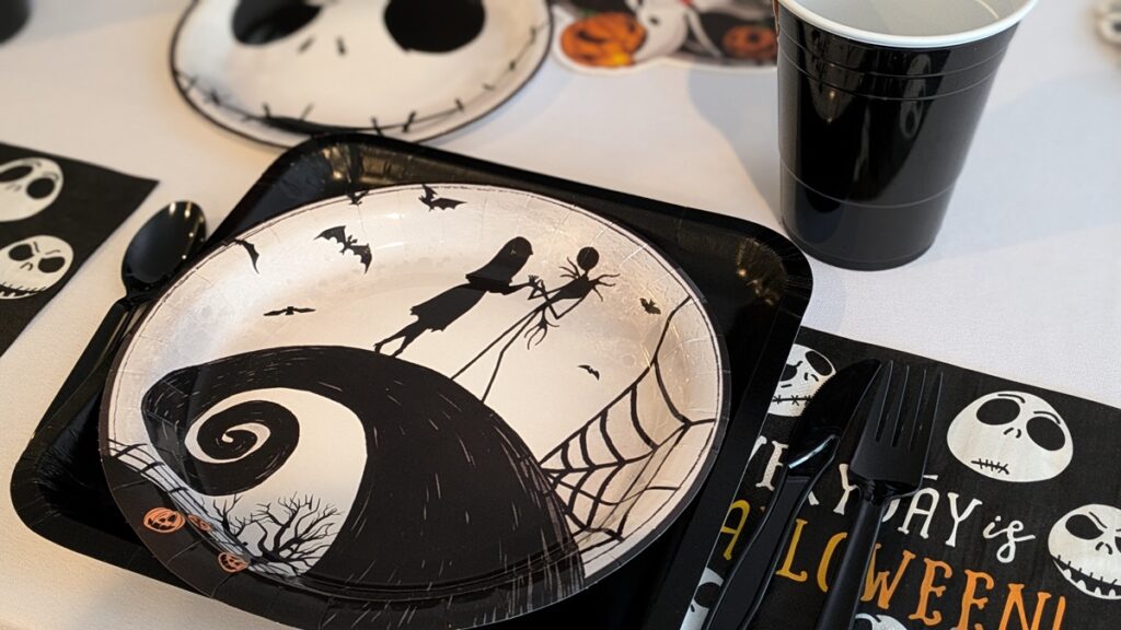 An Awesome Nightmare Before Christmas Party – Easy & Inexpensive Ideas ...