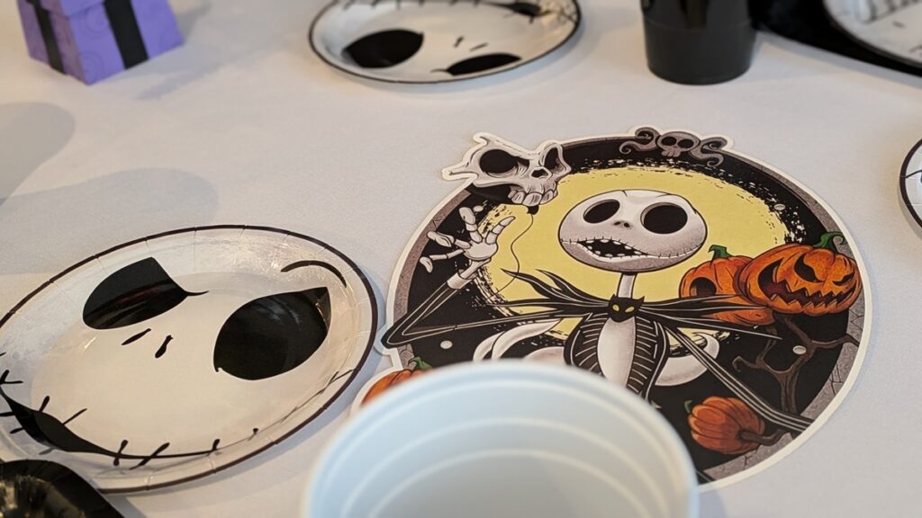 An Awesome Nightmare Before Christmas Party – Easy & Inexpensive Ideas ...