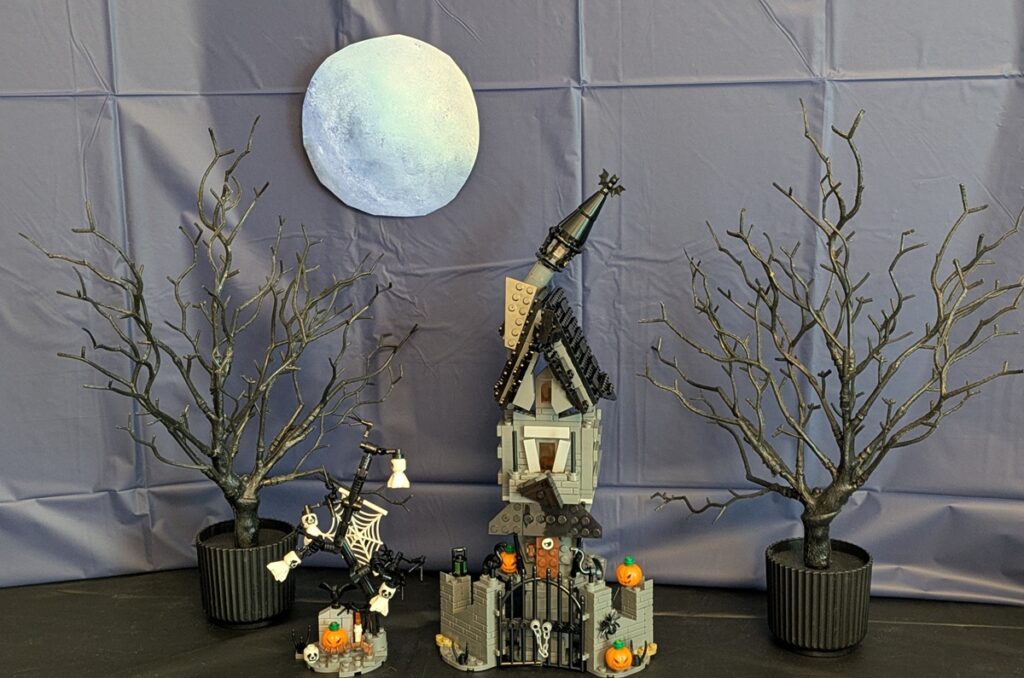 Spooktacular Stories: An Amazing Week of Ghost Tales: Intro Day ...